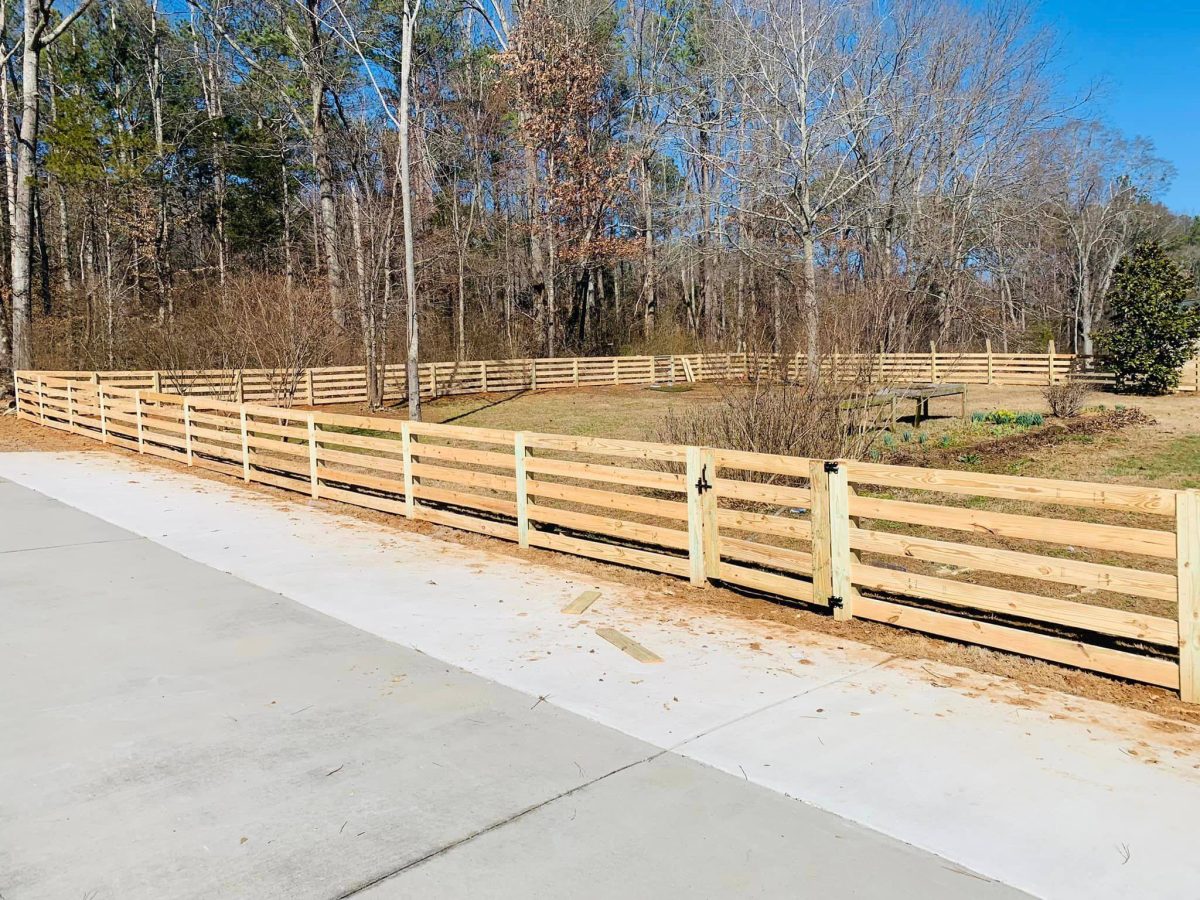 Huntsville Fencing Services